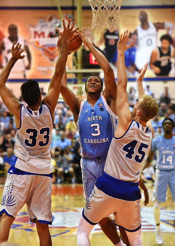 Tar Heels break Maui wins record | News, Sports, Jobs - Maui News